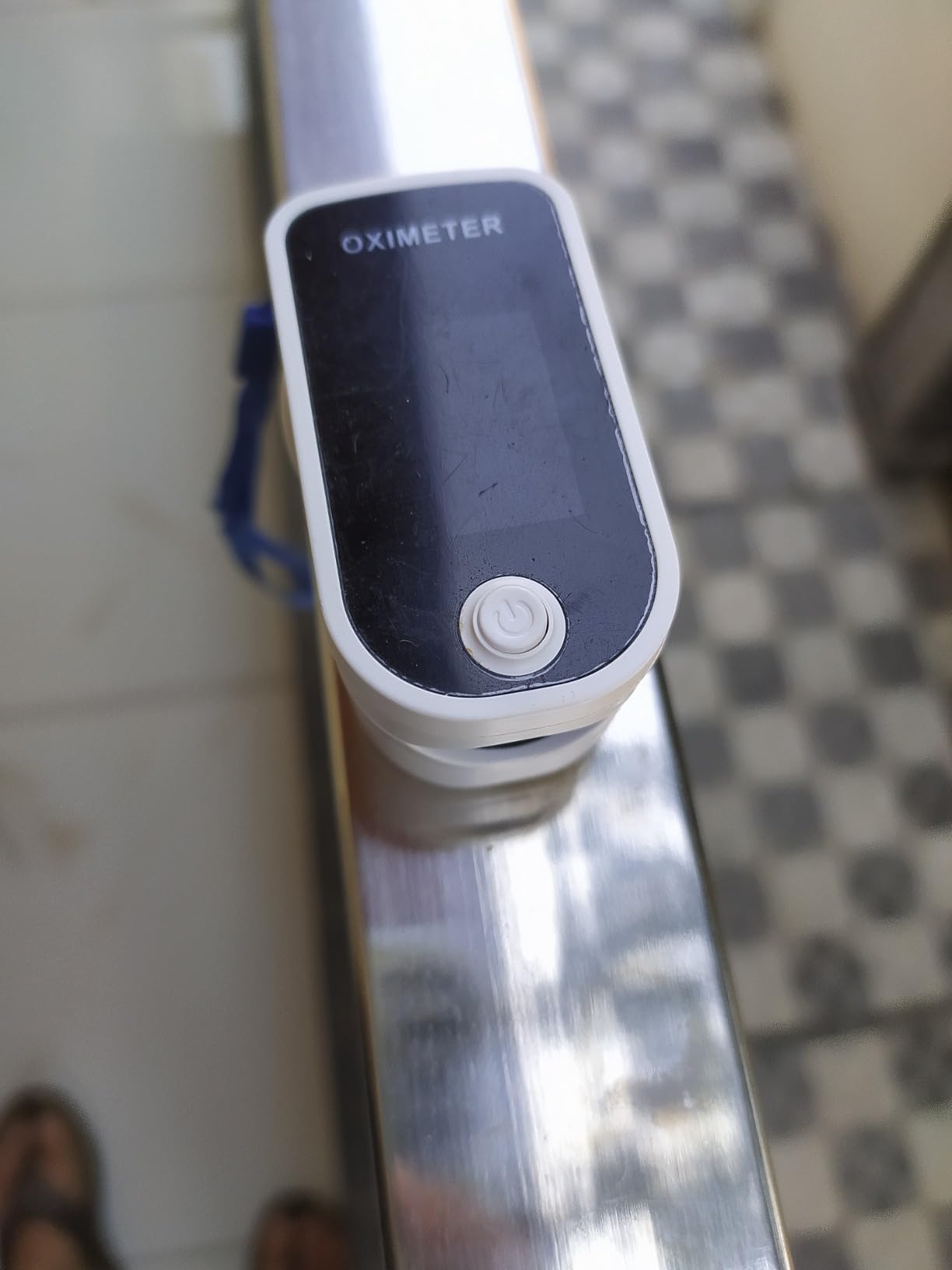 MCP OX201 Pulse Oximeter with Oxygen Saturation Monitor, Heart Rate ...