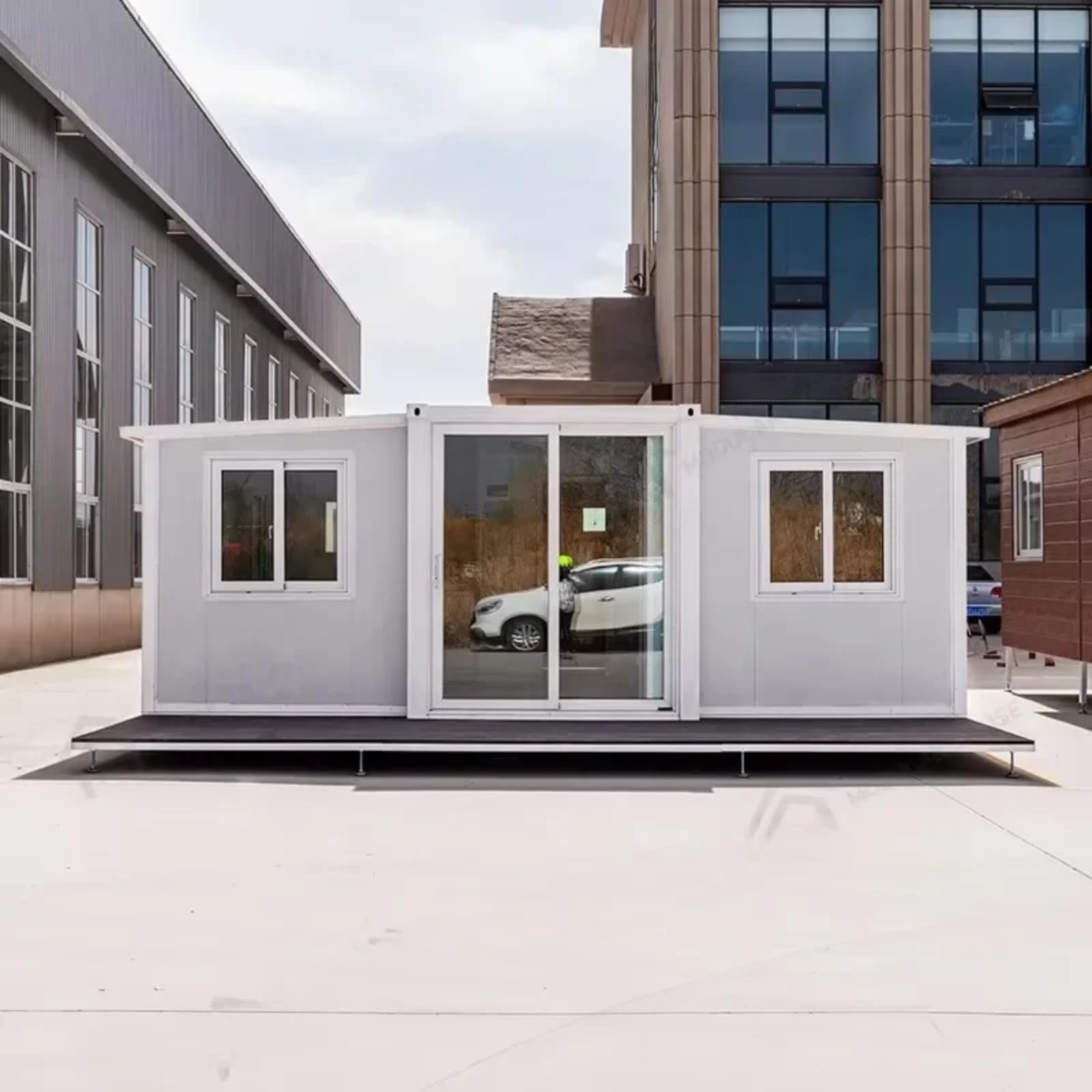 Amazon.com: Detachable Container Homes 20ft 40ft Luxury House Granny ...
