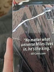 Amazon.com: SPIDER-MAN: MILES MORALES VOL. 1: 9780785199618: Bendis ...