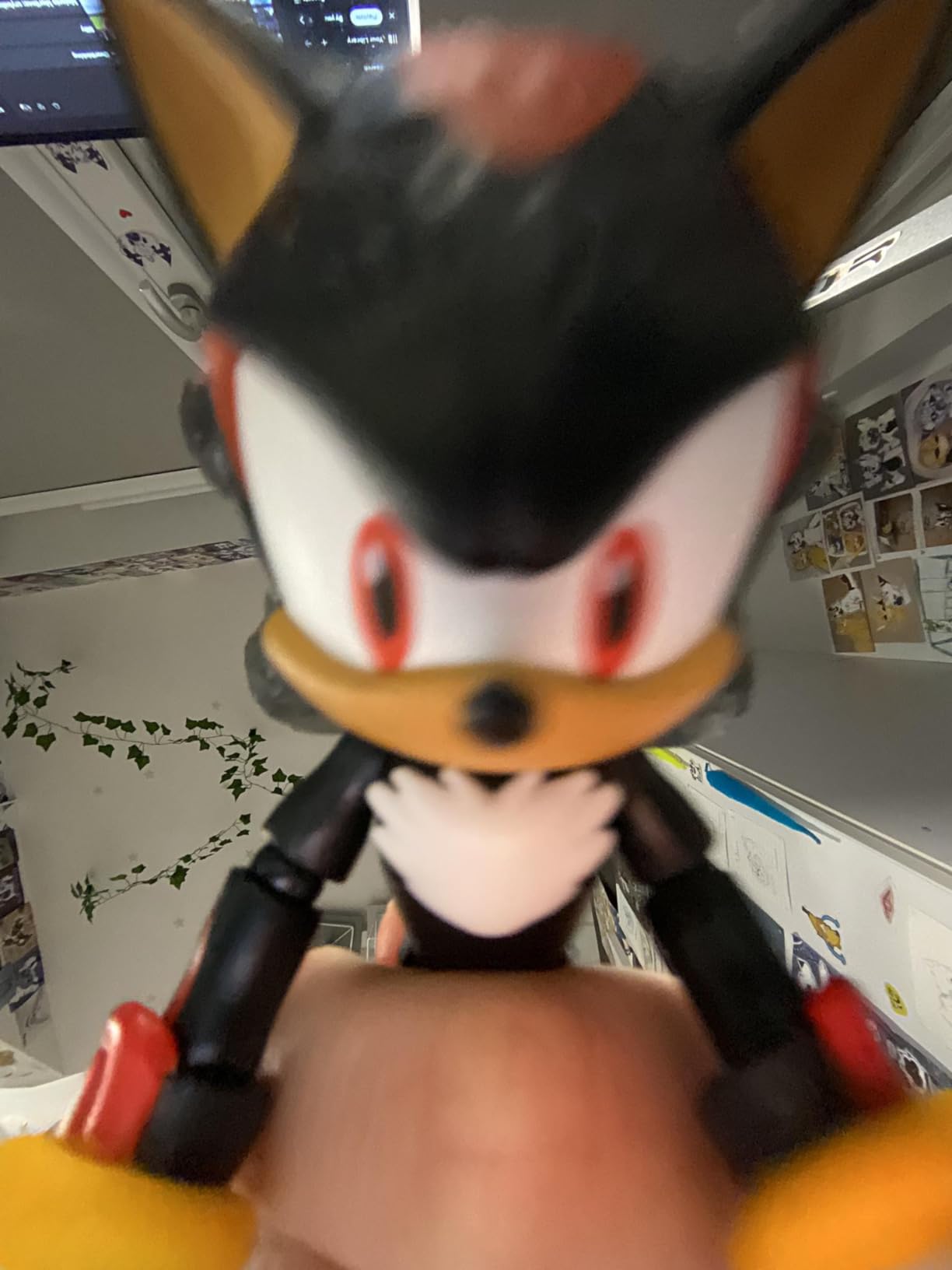 Amazon.com: Sonic Prime 5" Articulated Action Figure - Shadow Green ...