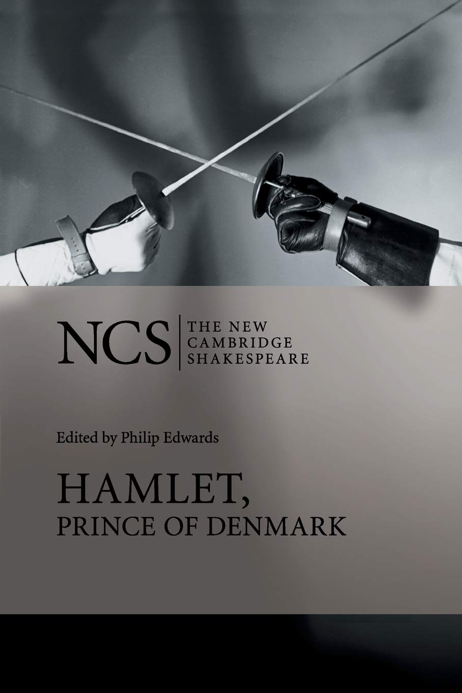 Amazon.com: Hamlet, Prince of Denmark (The New Cambridge Shakespeare ...
