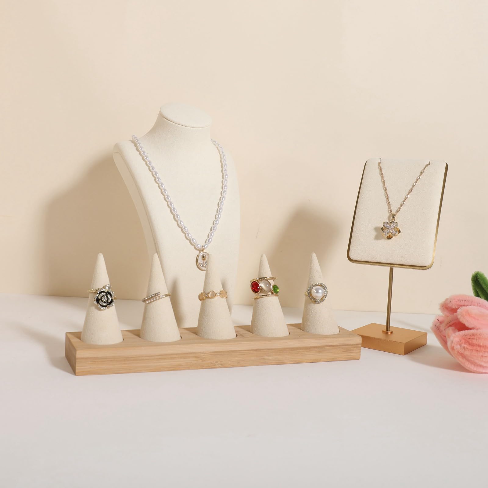 Wedding Jewelry Display Ideas