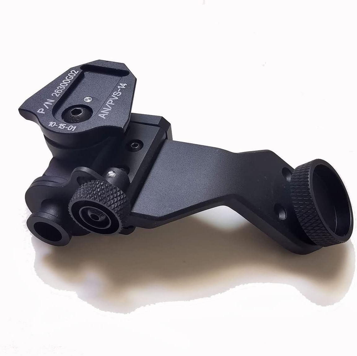 Amazon.com: FMA Tactical Airsoft Paintball Metal Dovetail J Arm Bracket ...