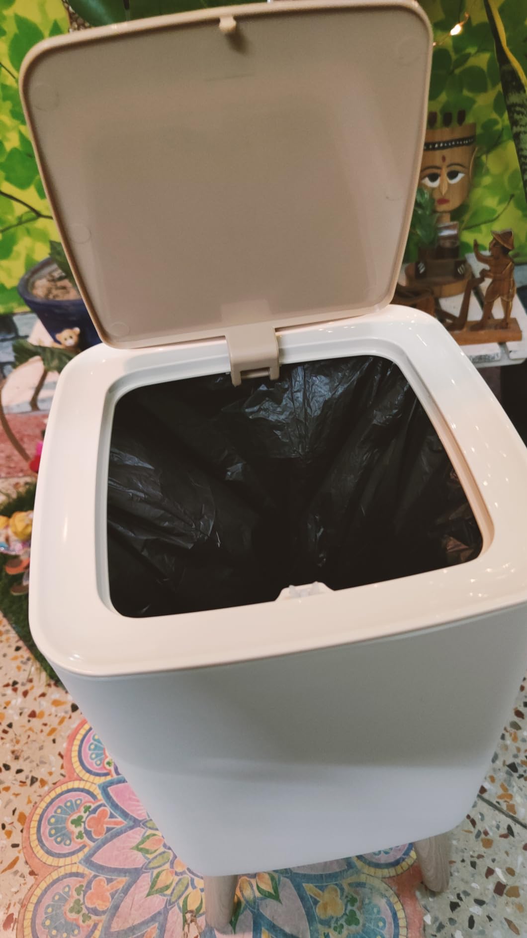 FURN ASPIRE Stylish Square Shaped Plastic Trash Can, Anti-Odour Modern ...