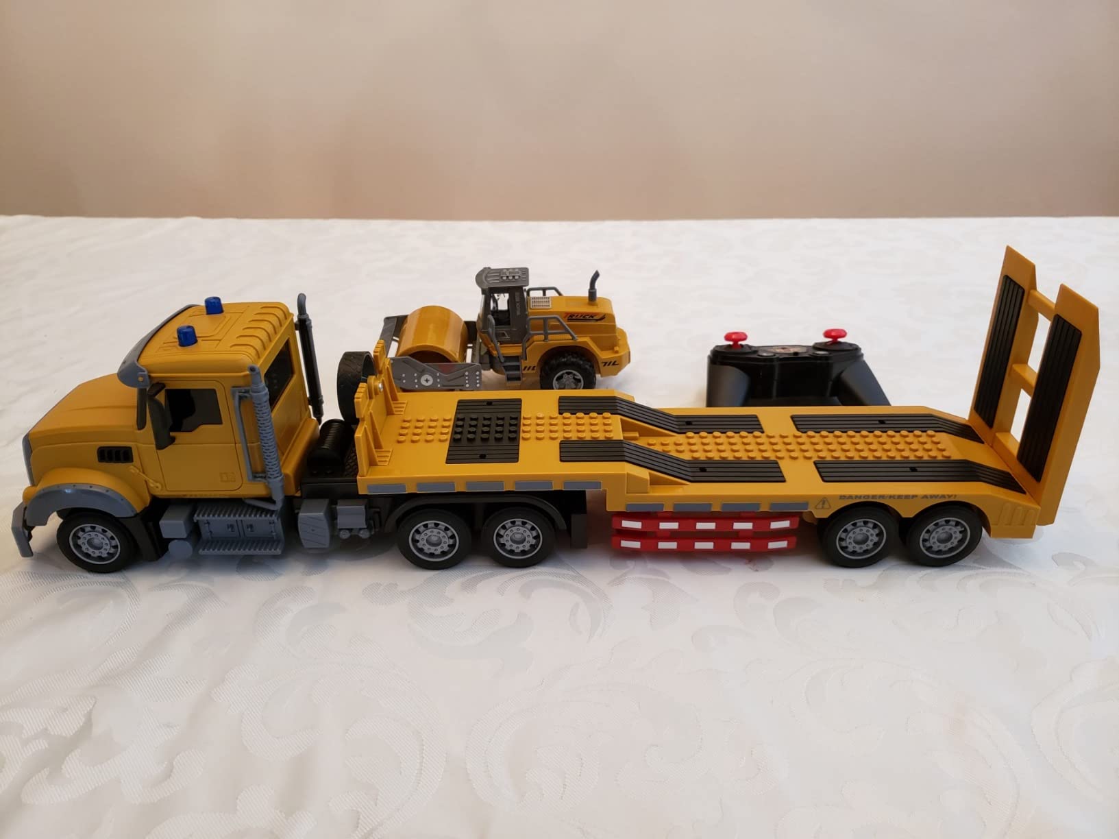 $10/mo - Finance Remote Control Semi Truck Toy For Kids - 1:24 RC Semi ...