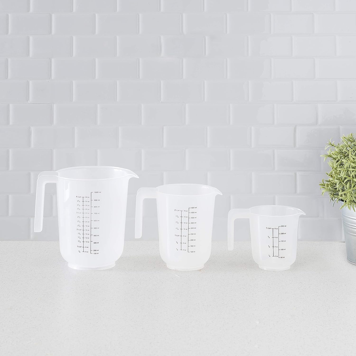 A1SONIC Plastic Measuring Jug Measuring Jugs Set of 4 | Cooking and ...