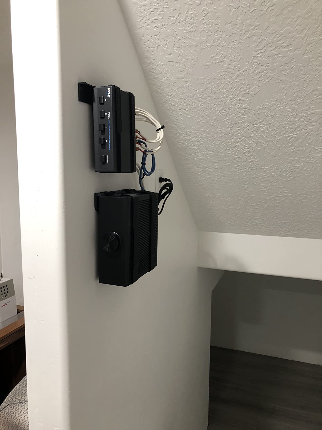 $3/mo - Finance HumanCentric Universal Wall Mount (White) | Adjustable ...