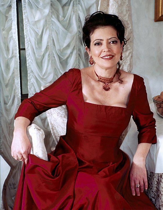 Amazon.com: Angela Sciddurlo Rago: books, biography, latest update