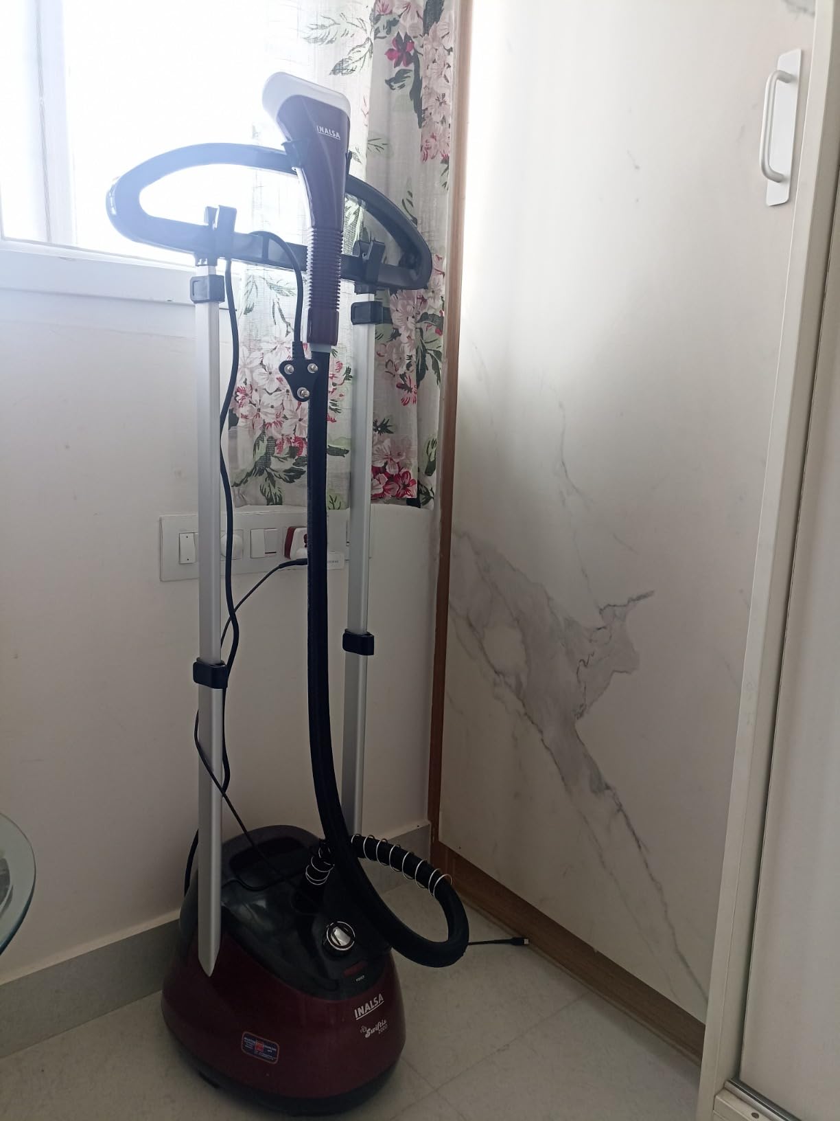 INALSA Standing Garment Steamer 1900 W Steam Iron for Clothes| Steam ...