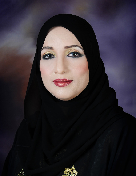 Amazon.in: Fawziya Al Araimi: books, biography, latest update