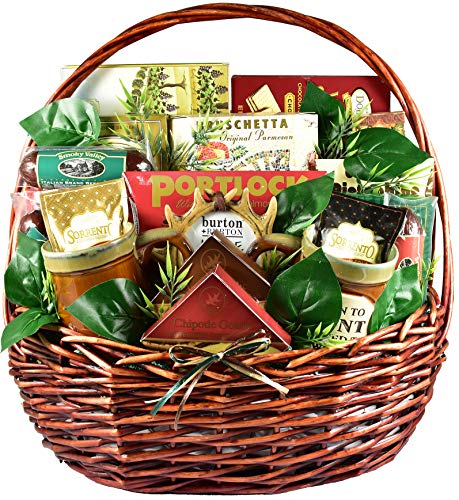 Gift Basket Village Deluxe Hunting Gift Basket - A Large Hunting Gift ...