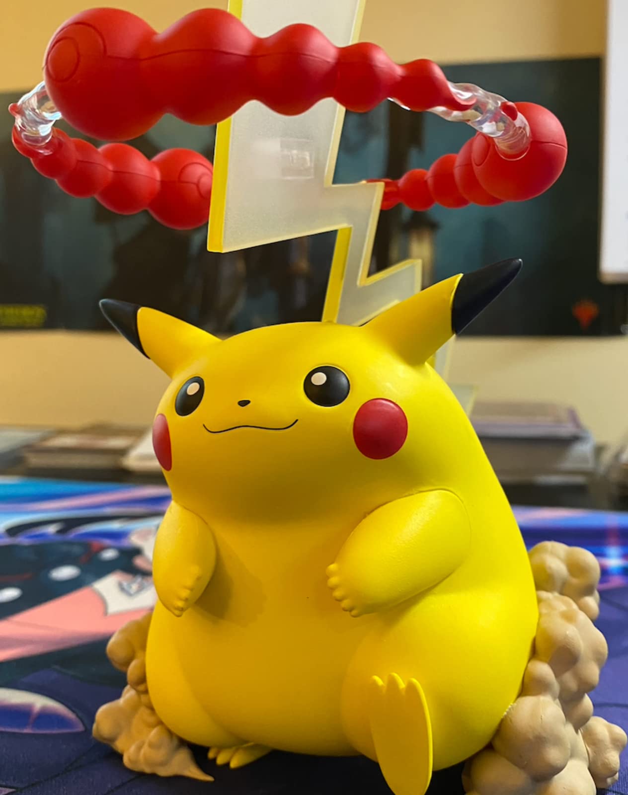 Buy Pikachu VMAX Gigantamax Giant Figure - Premium Collection - 25'th ...