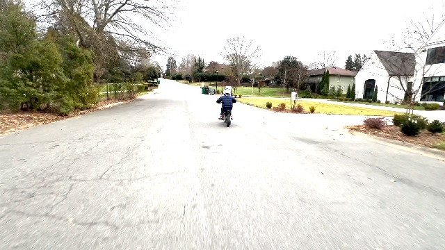 Watch How fast does the Razor MX350 actually go? Top Speed Test on ...