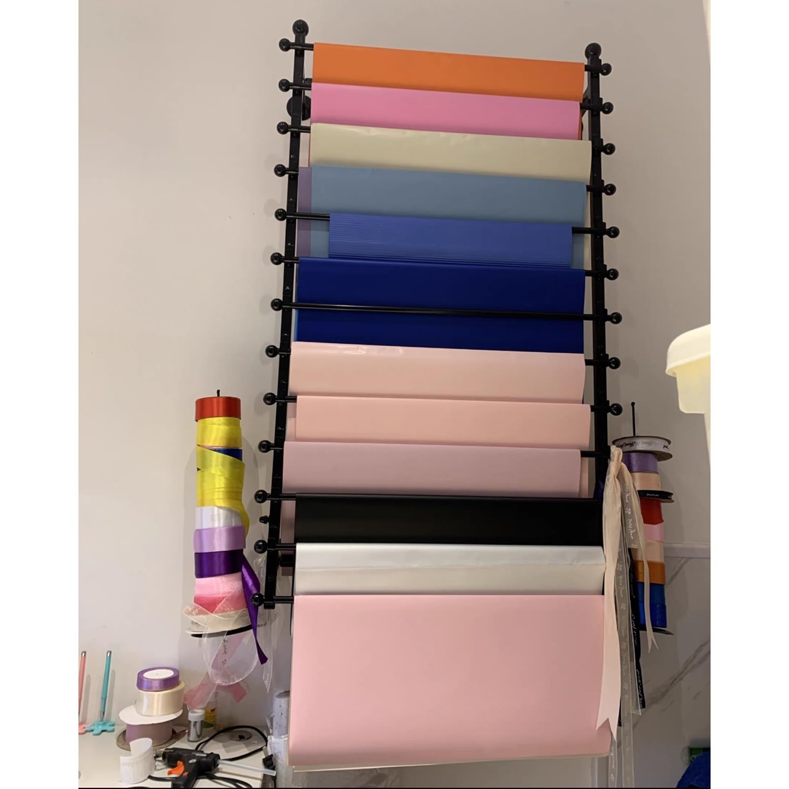 Retail Store Wrapping Station Wall Mounted Ribbon Storage Display Rack ...