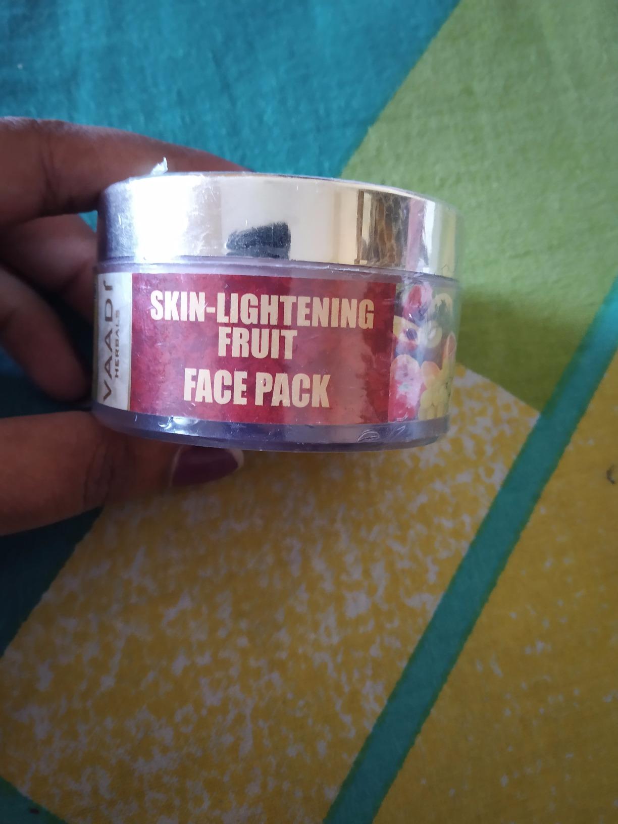 Vaadi Herbals Skin Lightening Fruit Face Pack, 70g : Amazon.in: Beauty