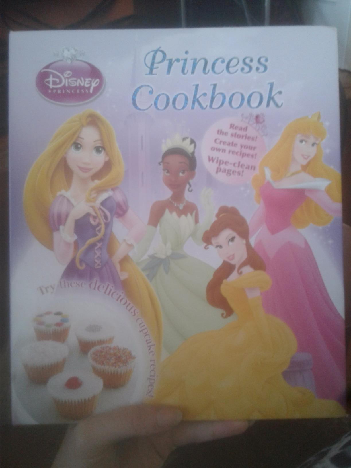 Disney Princess Cookbook: Unknown: 9781445465128: Amazon.com: Books