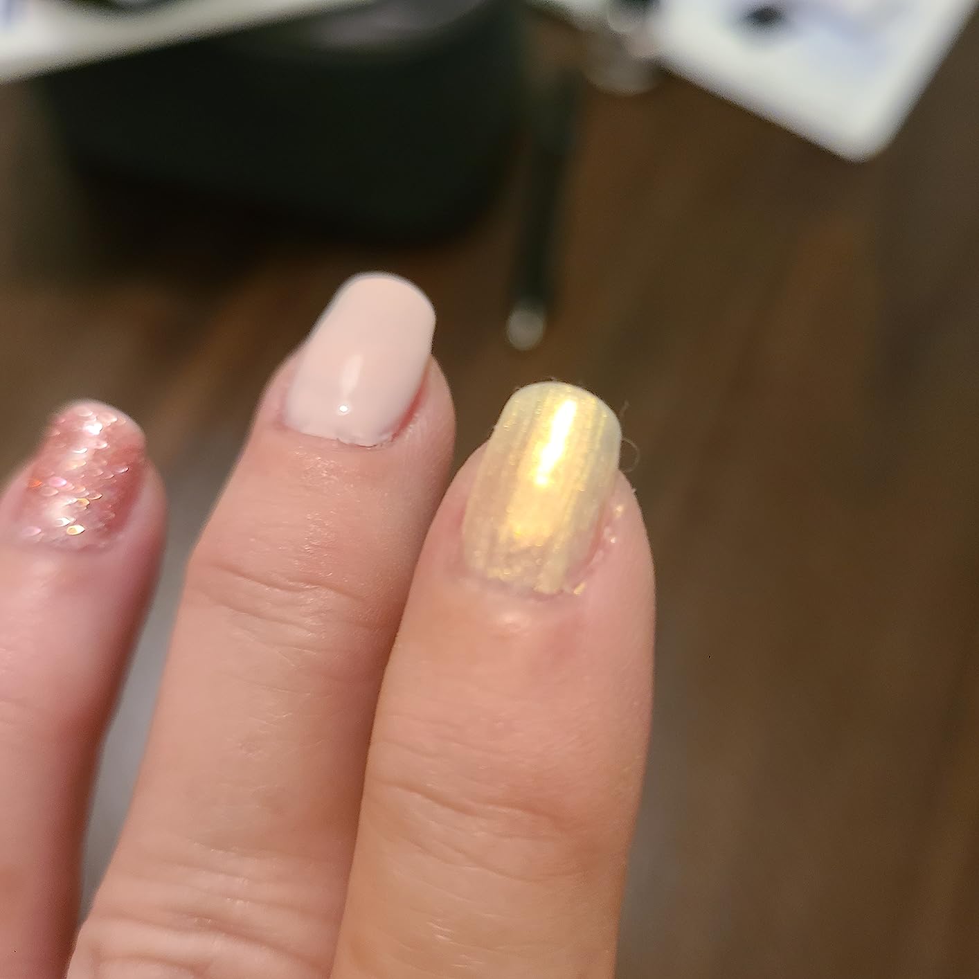 Amazon.com : SUPWEE Pearl Shell Gel Polish, Mermaid Gel Nail Polish ...