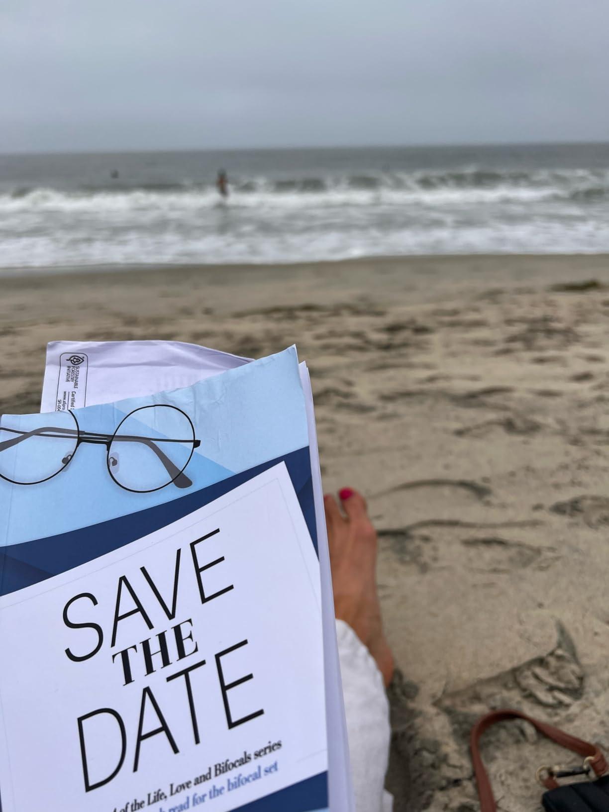 Save the Date: A romantic beach read for the bifocal set (Life, Love ...