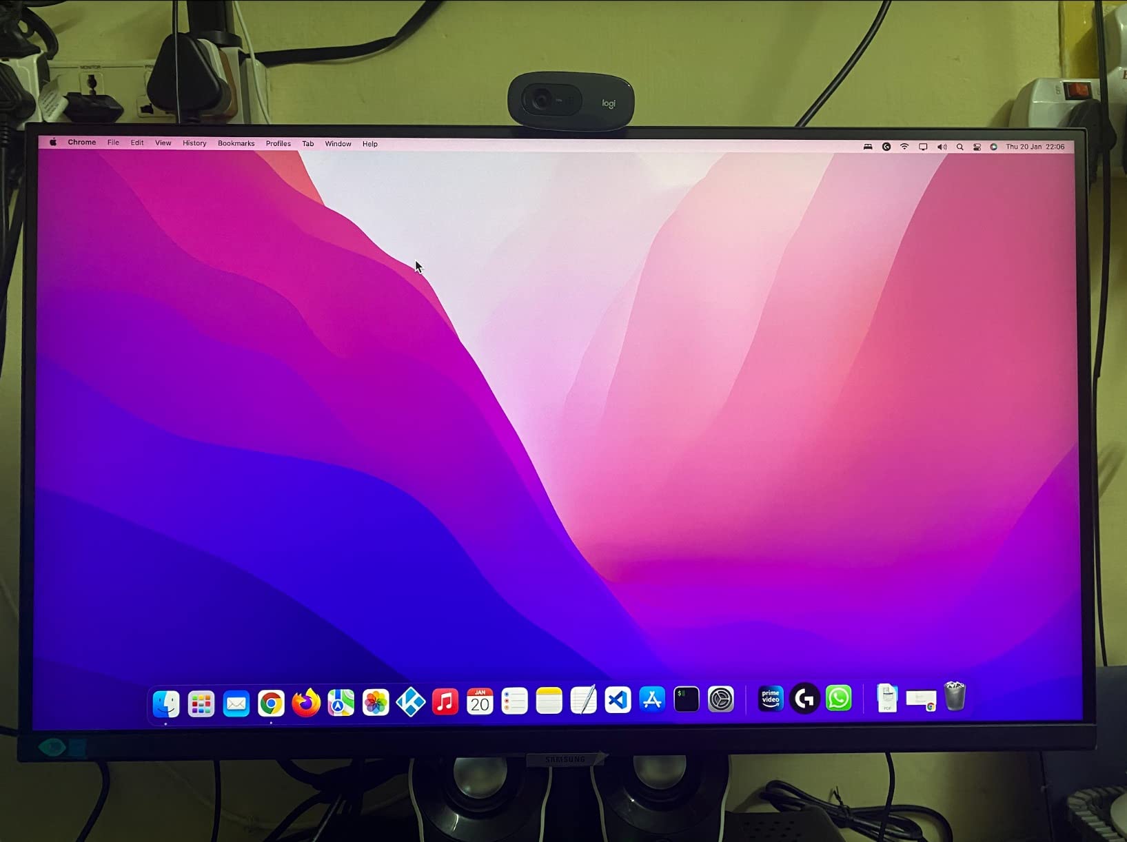 Samsung 27-Inch(68.47cm) UHD 4K ViewFinity S7 Monitor, IPS, 60 Hz, 1.07 ...