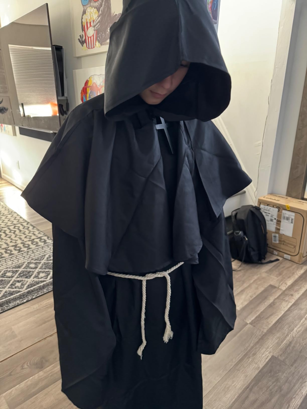 Amazon.com: DreamJ Medieval Monk Robe for Men Renaissance Hooded Priest ...