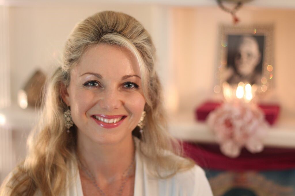 Amazon.com: Miranda Macpherson: books, biography, latest update