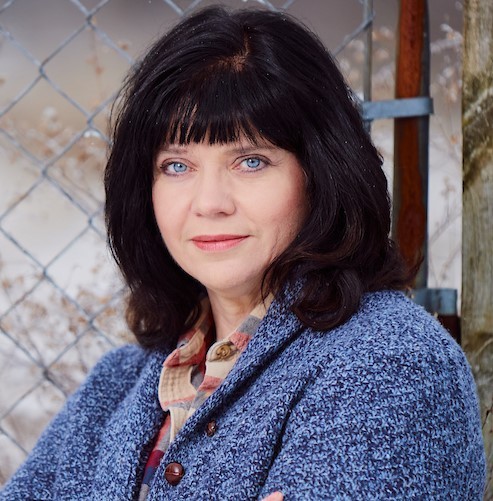 Amazon.com: Jennifer Hayden Epperson: books, biography, latest update