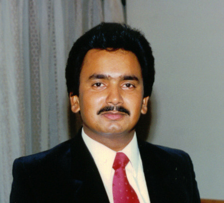 Amazon.com: Asad Farooq: books, biography, latest update