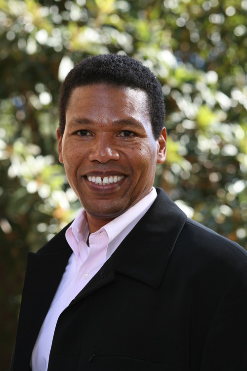Amazon.com: Michael E. Reid: books, biography, latest update