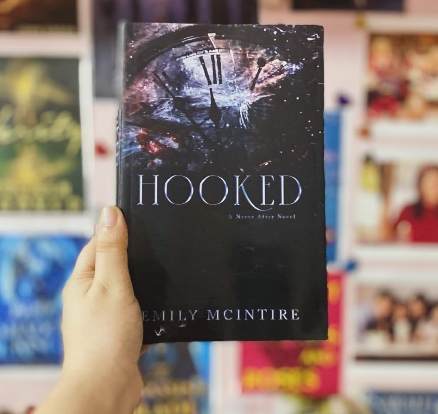 Hooked (Never After Series) eBook : McIntire, Emily: Amazon.in: Kindle ...