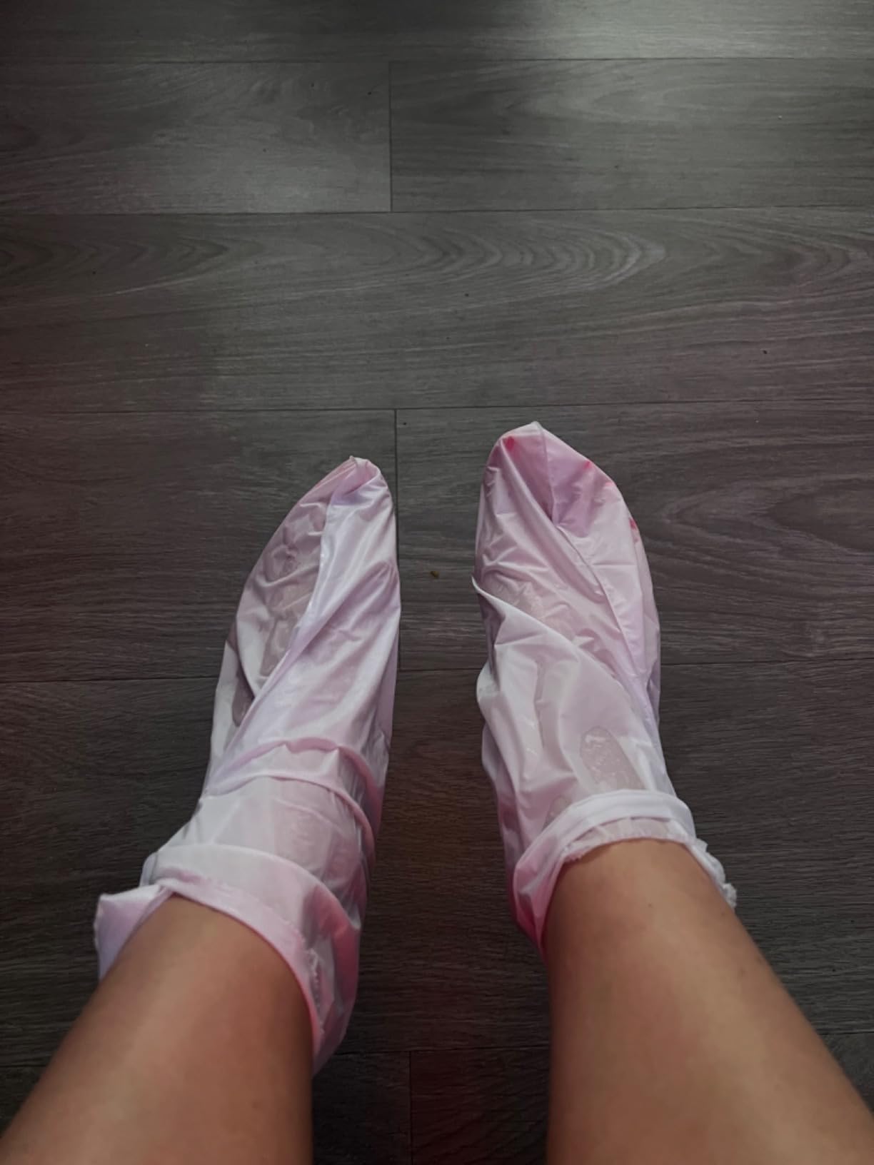 Amazon.com: SULADEC Moisturizing Foot Mask with Shea Butter and Goat ...