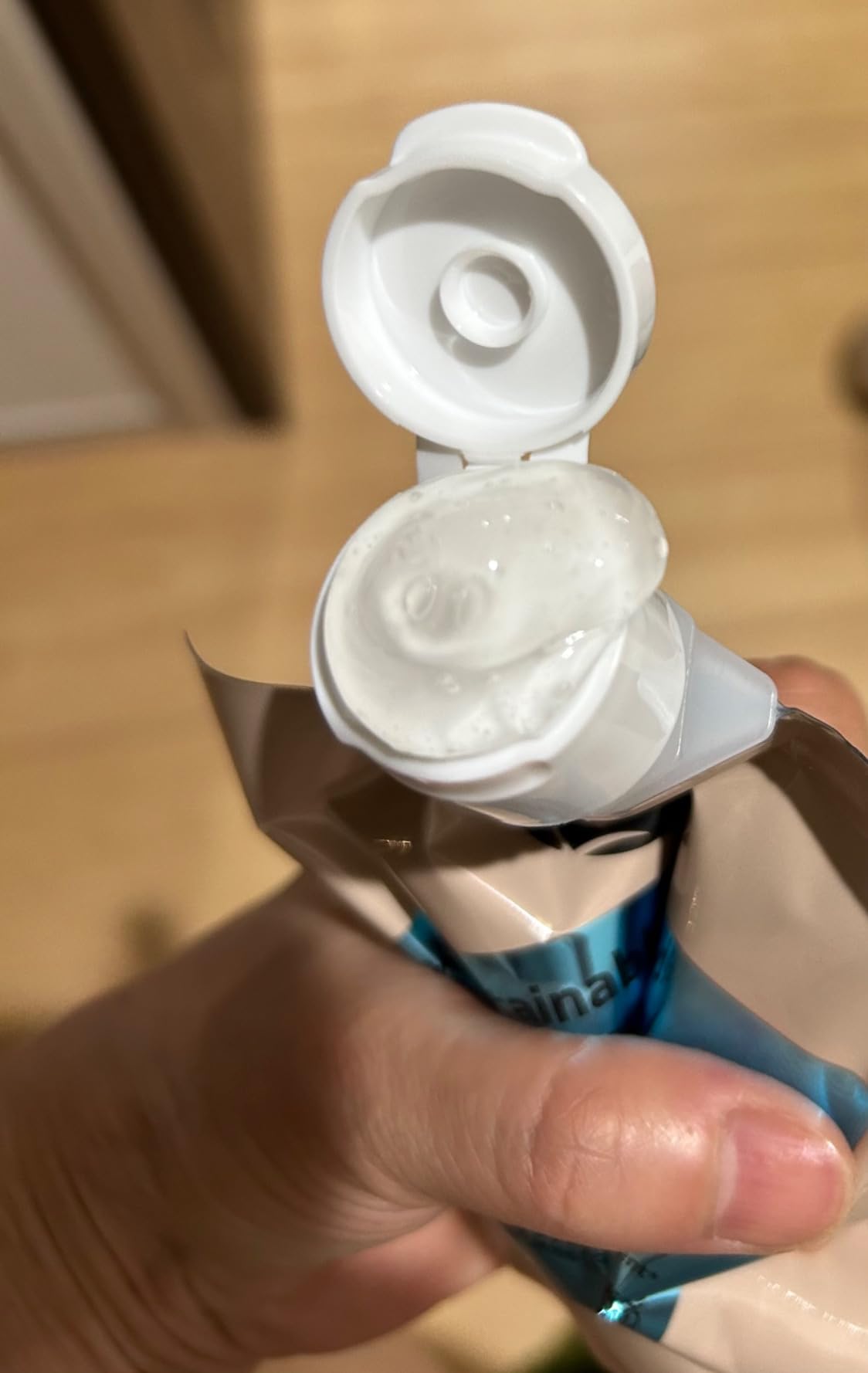 Amazon | Rexena(レセナ) ザ サステナブル コンパクトソープ ウミ 濃縮ボディソープ (ボディウォッシュ) 生分解性100% 120g | Rexena(レセナ) | ボディ ...