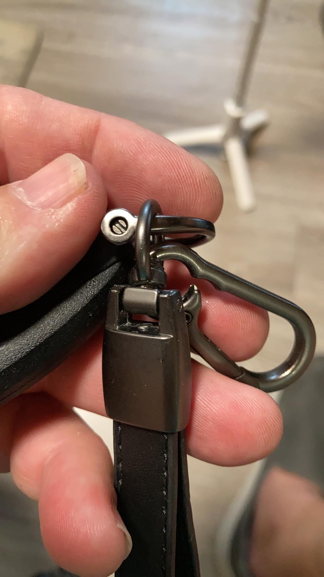 Amazon.com: Tcuisuy Genuine Leather Car Keychain for Nissan, Key chain ...