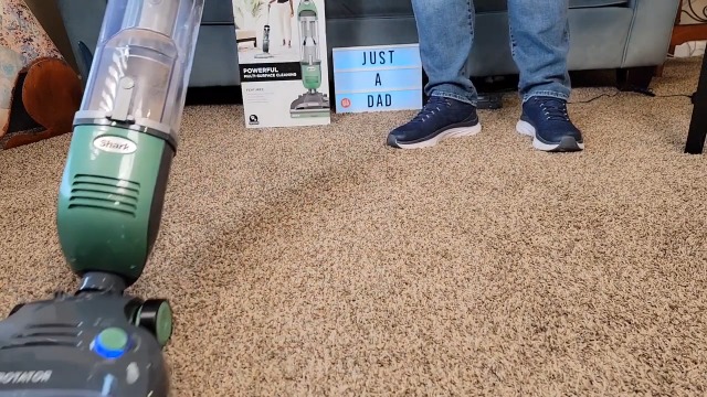 Watch Shark Rotator Freestyle Cordless Vacuum Cleaner Review on Amazon Live
