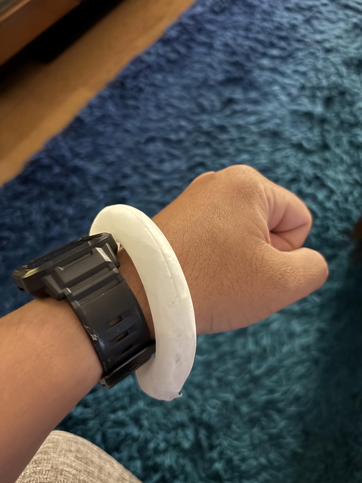 Amazon.co.jp: [Hiyear] 【2025新発想】手首用 クールリング アイス手首リング 冷却グッズ ひんやり手首 ひんやりグッズ 暑さ対策 夏用 冷感 繰り返し使用 アウトドア ...