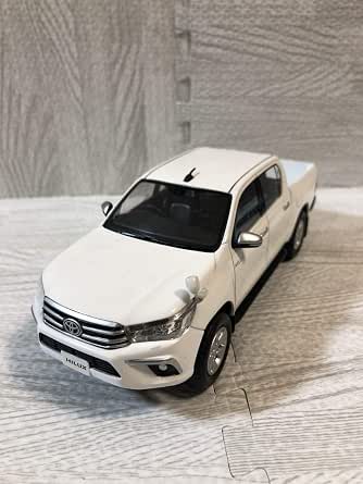 Amazon.co.jp: 1/30 HILUX Mini Car, Not For Sale, Color Sample Mini Car ...