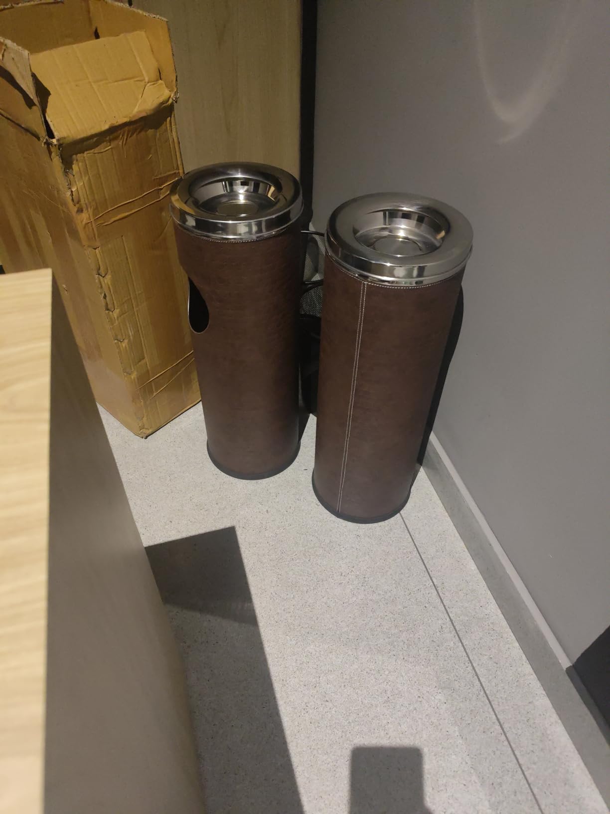 Ganeshi Stainless Steel Leather Coating Ash Can Dustbin for Office and ...