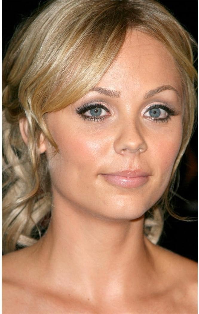 Amazon.com: 14x22 Laura Vandervoort Artists Art Print Poster 117/Small ...