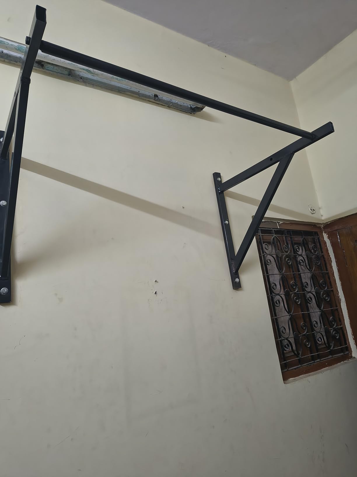 BODI PRO Heavy Duty Commercial Style Wall Mounted Wide Grip Pull Up Bar ...