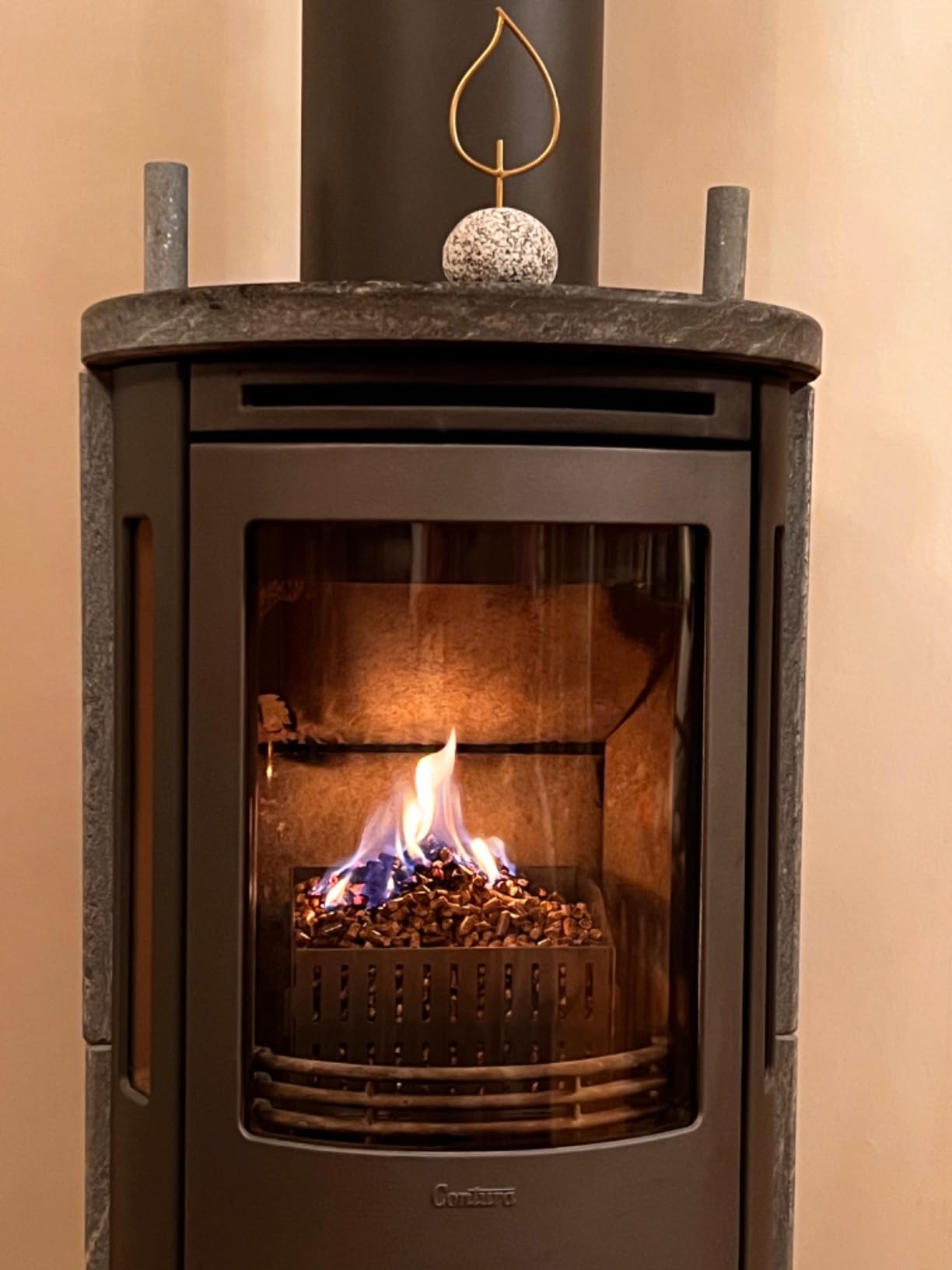 USEFUL SWEDEN Pelletskorg, Elda träpellets i braskamin eller öppen spis ...