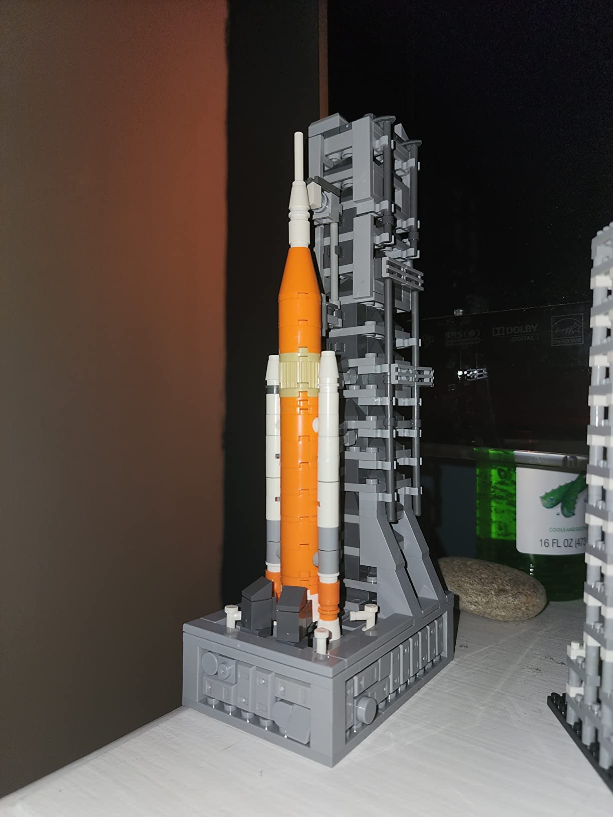 Amazon.com: Space Launch System Artemis Heavy Transport Rocket Building ...