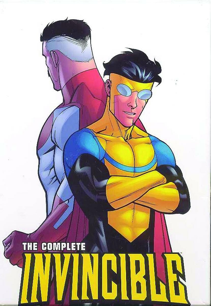 Amazon.com: The Complete Invincible Library, Vol. 1: 9781582407180 ...