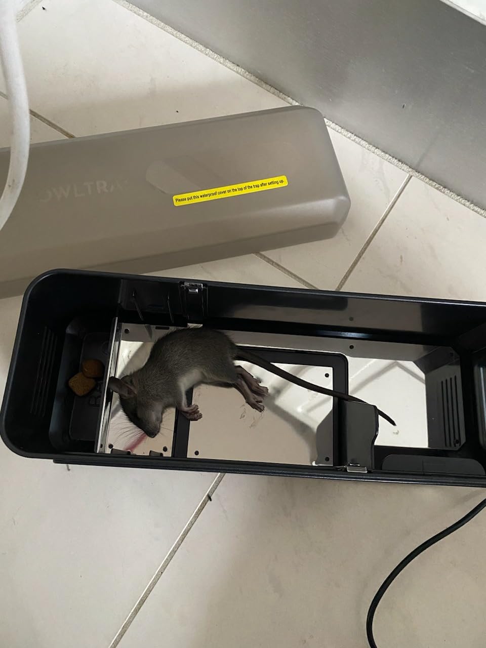 OWLTRA OW-7 in-/Outdoor Electric Rodent Trap, Instant Kill Mouse & Rat ...