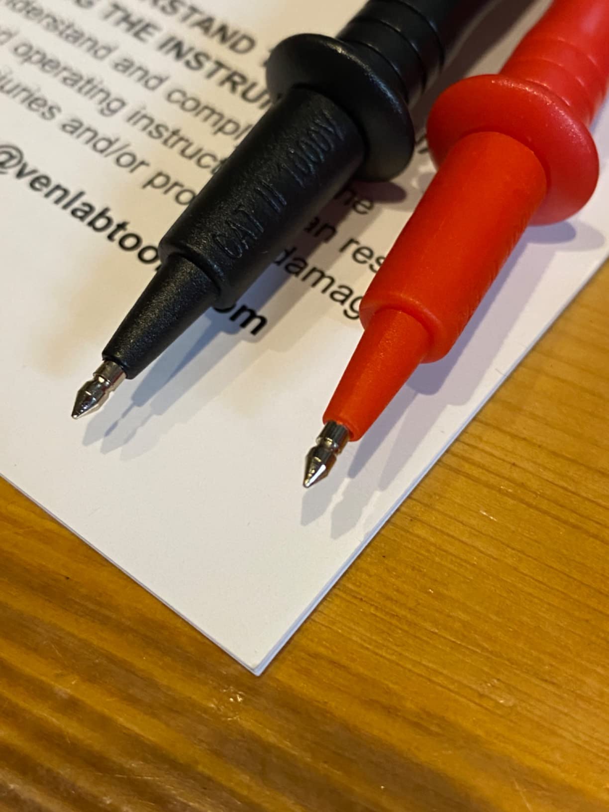 Amazon | VENLAB テスター 2000カウントデジタルマルチメーター 電圧 抵抗 ダイオード 導通 DC電流測定 LCDバックライト 真の実効値 日本語取扱説明書付き | テスター ...