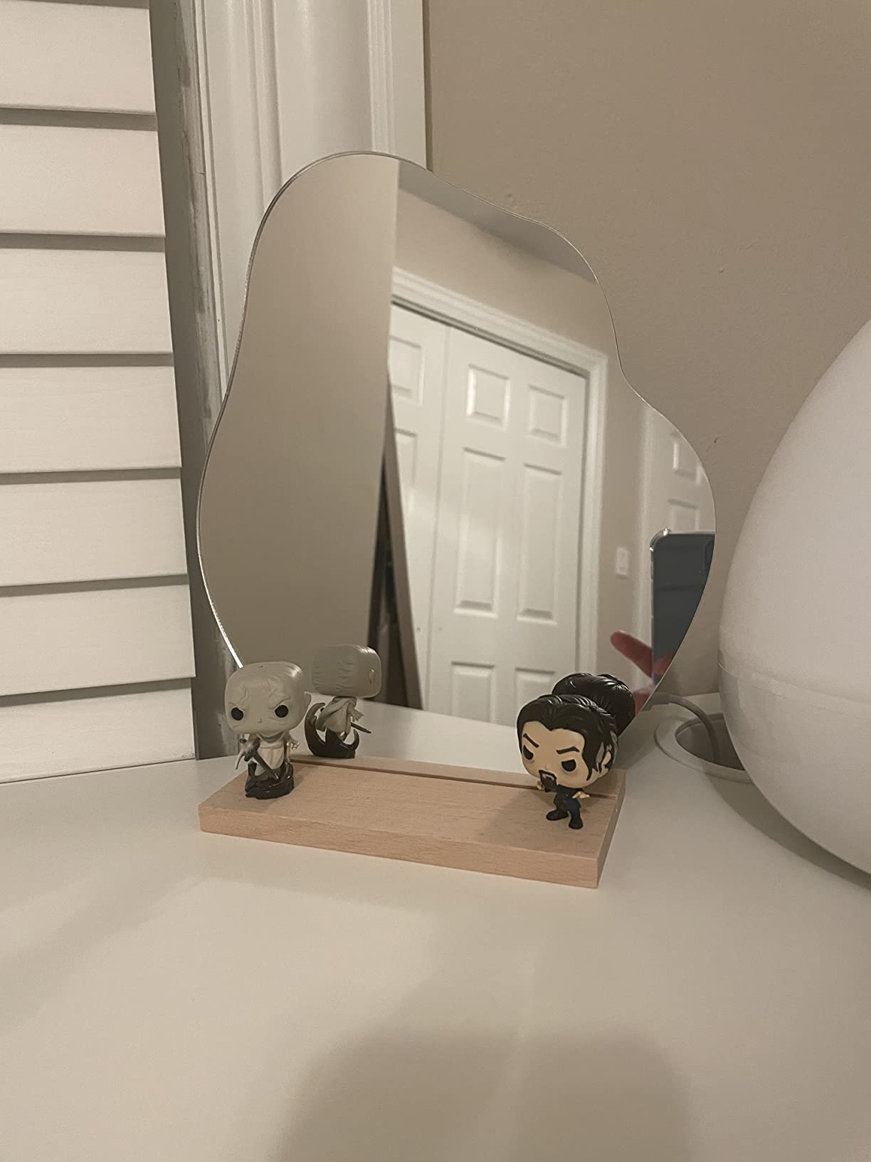 $2/mo - Finance Aesthetic Room Decor Desk Mirror, Decorative Locker ...