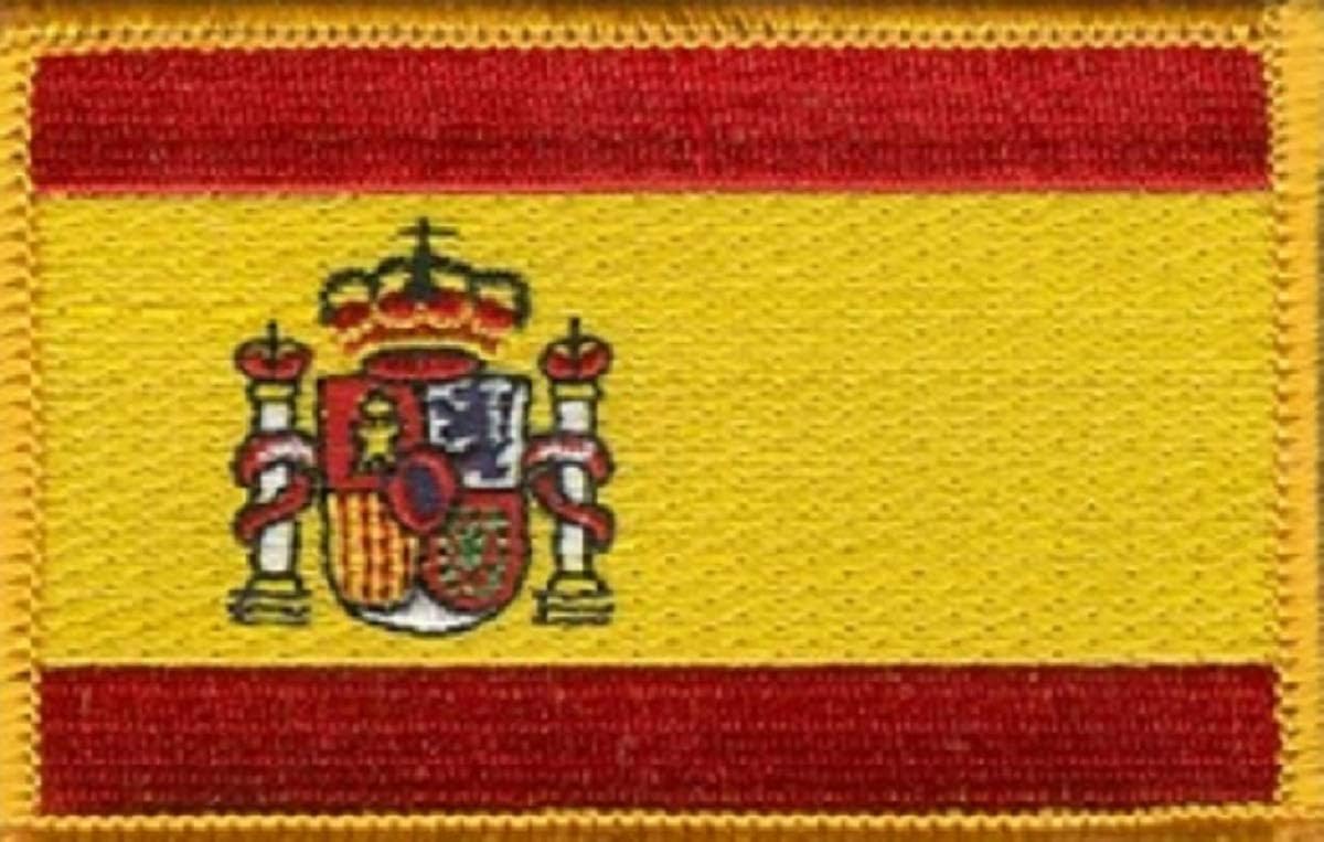 Amazon.com: Spain Flag Patch, Measures 3.50" x 2.25", International ...