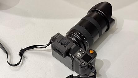 Amazon.com : Hasselblad X2D 100C 100MP Medium Format Mirrorless Camera : Electronics