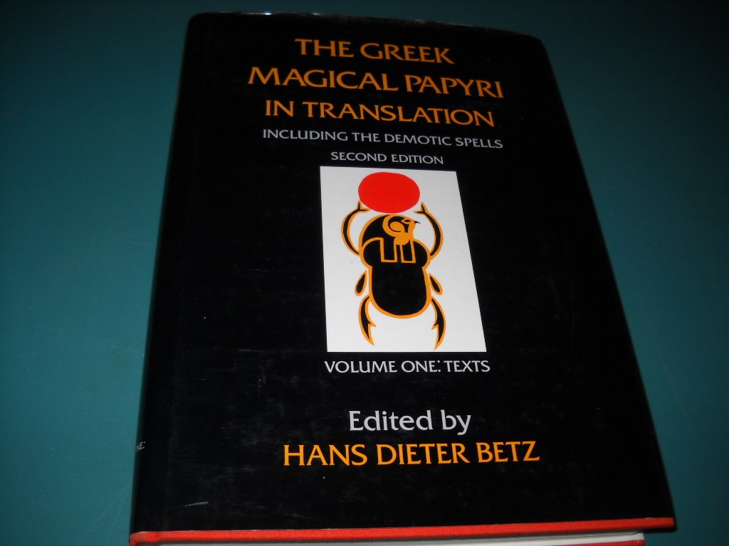Amazon.com: The Greek Magical Papyri in Translation: Including the ...