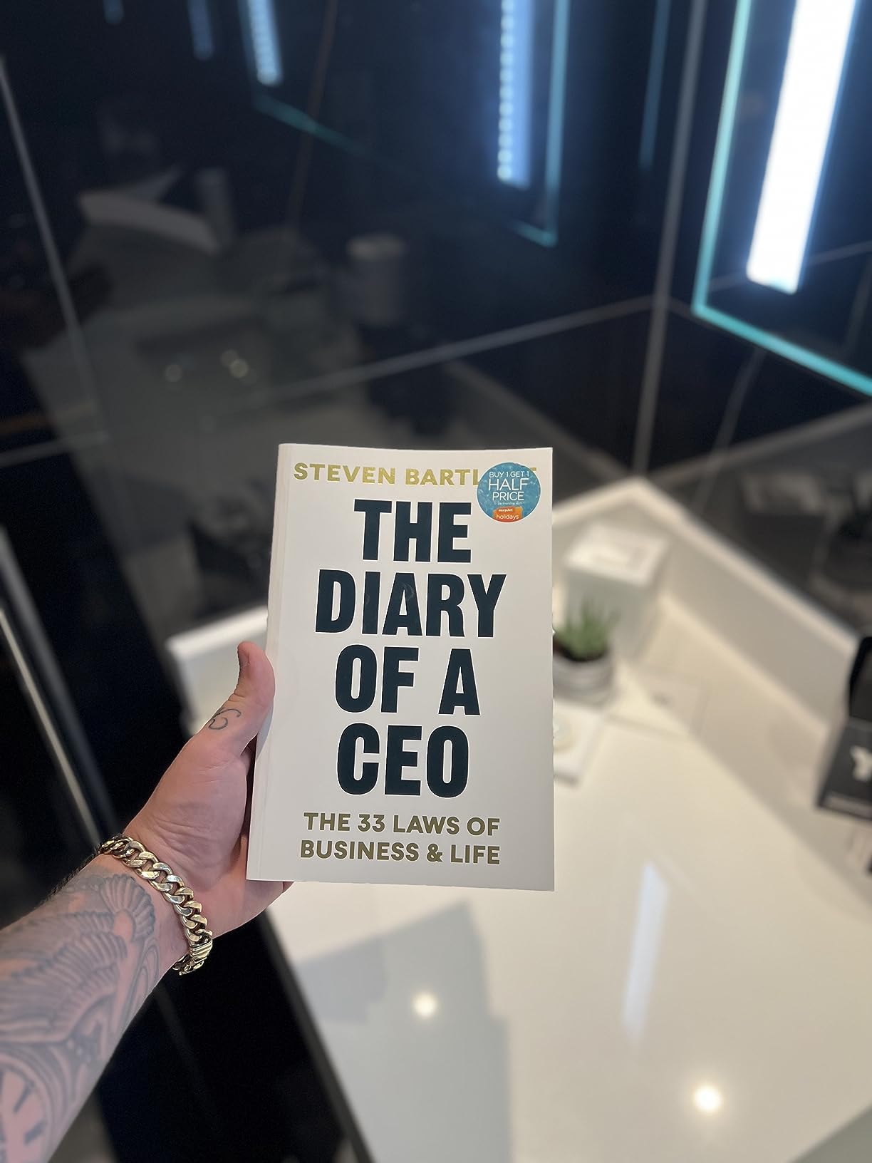The Diary of a CEO: The 33 Laws of Business and Life : Bartlett, Steven ...