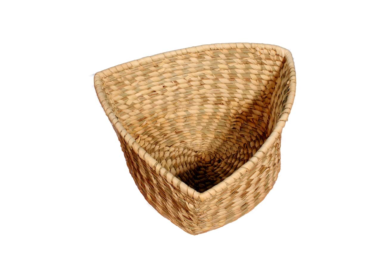 Ample Handicraft Triangle Basket : Amazon.in: Home & Kitchen