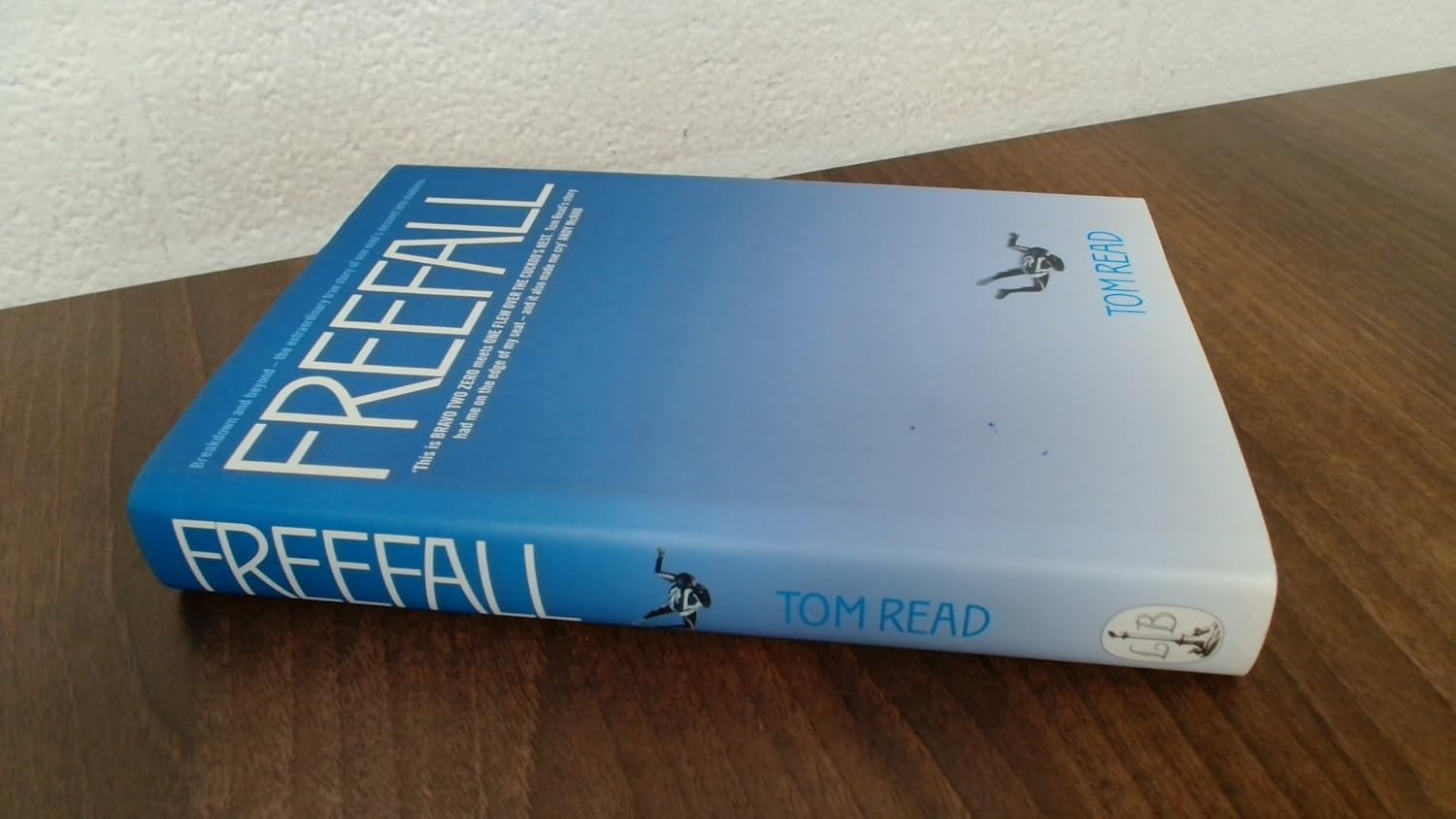 Freefall: Amazon.co.uk: Read, Tom: 9780316643030: Books